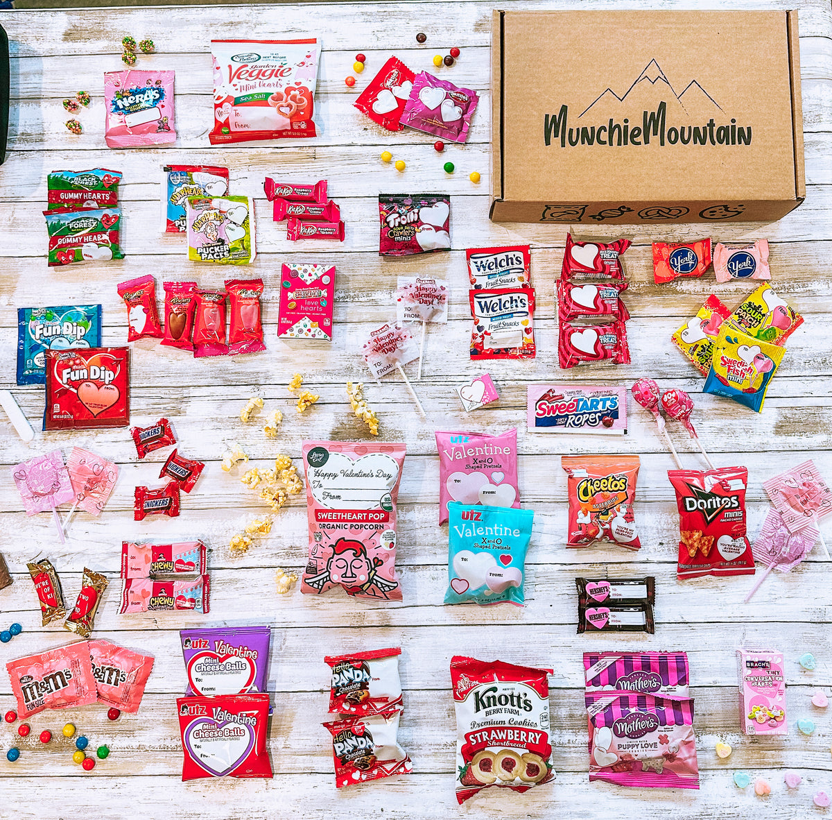 LIMITED EDITION Valentine’s Day 75-Count Care Package – Munchie Mountain